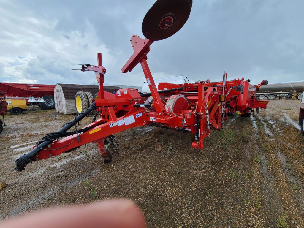 2019 Spudnik 6140 Windrower Right & Left Discharge 34in Rows - Gallant ...