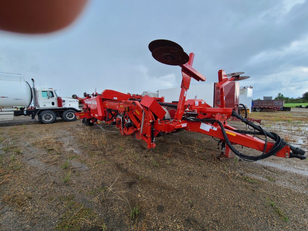 2019 Spudnik 6140 Windrower Right & Left Discharge 34in Rows - Gallant ...